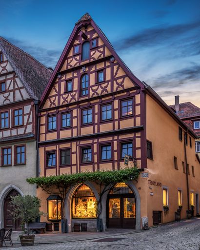 Historic old town of the medieval fairytale Rothenburg ob der Tauber in ...